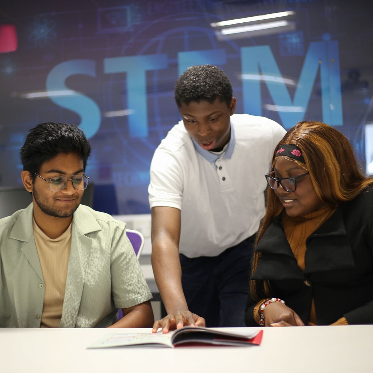 The Basildon Upper Academy - Sixth Form Open Evening 2023