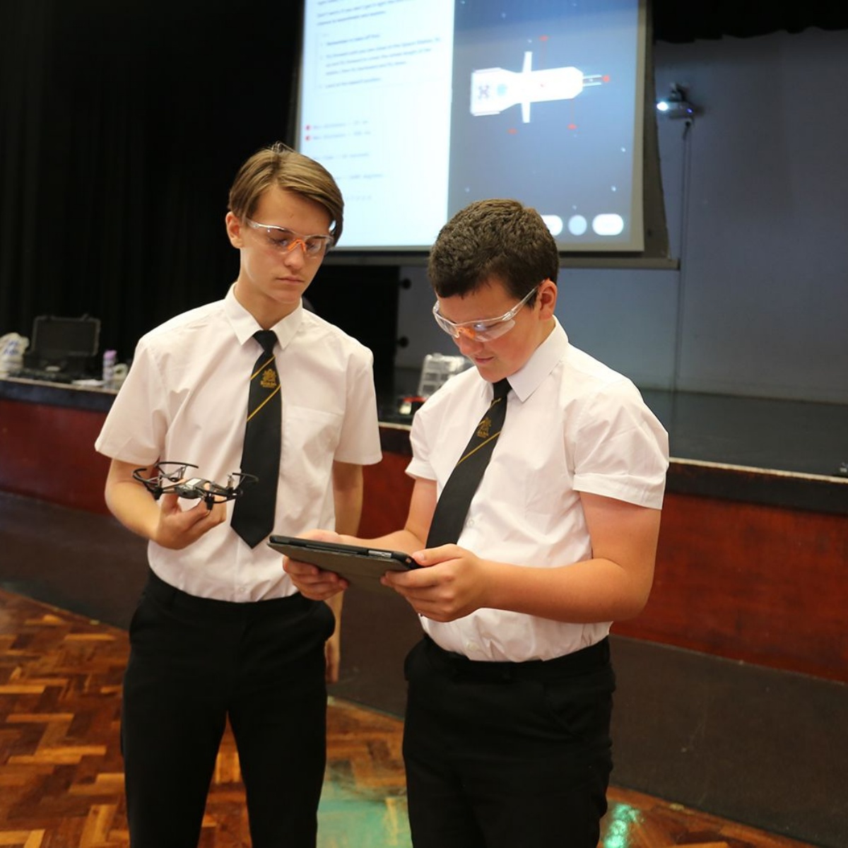 The Basildon Upper Academy - Engineering Students Enjoy Drone Coding ... The Basildon Upper Academy - Engineering Students Enjoy Drone Coding ...