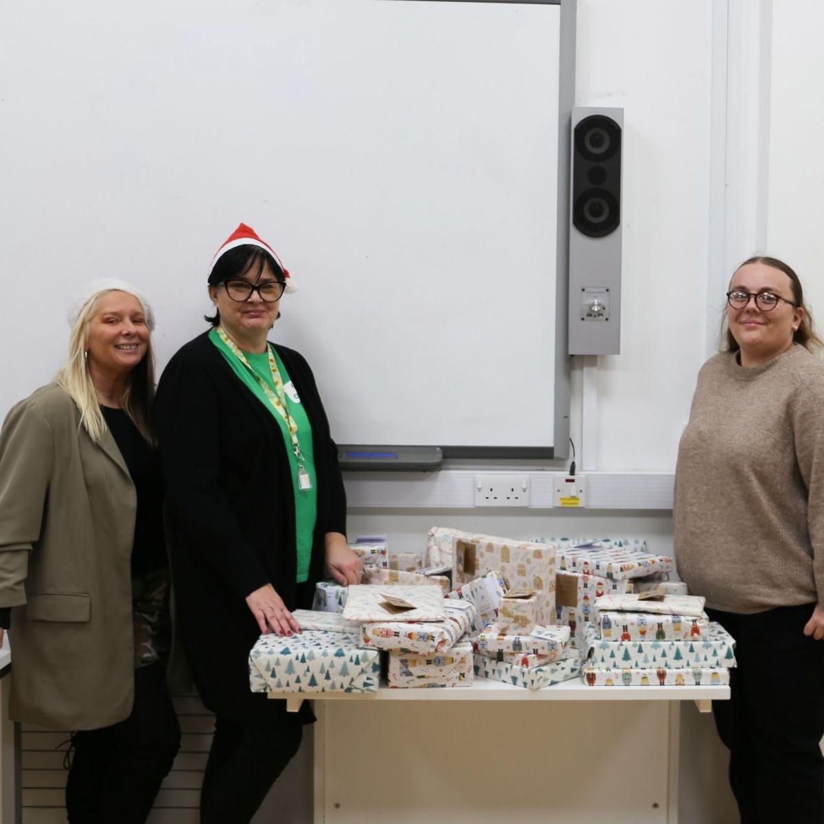 Basildon Academies Donate to Southend FOOD Club